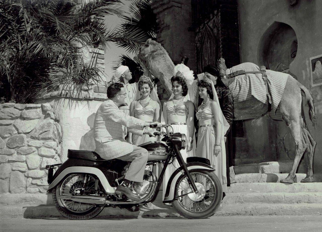 The Triumph C Range | Information on the 60's Meriden Triumph 'C' range ...